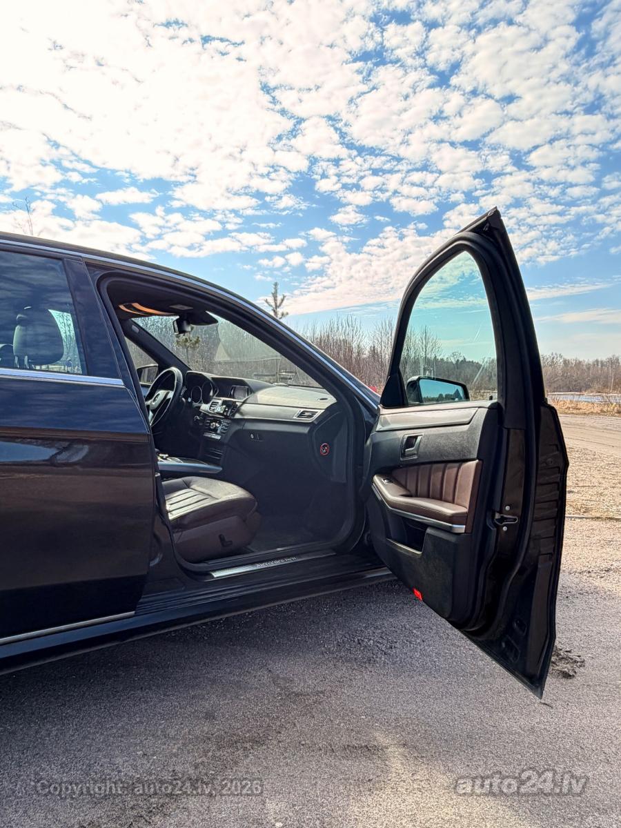 Black Mercedes-Benz E-Class 2015 in Parnu, with an engine capacity of 2.10 L and mileage of 439 thousand km for 7500 €, photo 9 on AUTOMOTO.COM.LV
