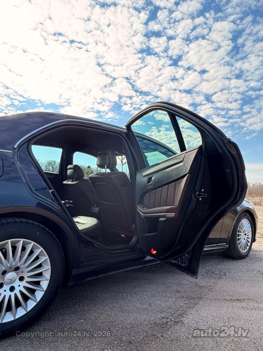 Black Mercedes-Benz E-Class 2015 in Parnu, with an engine capacity of 2.10 L and mileage of 439 thousand km for 7500 €, photo 11 on AUTOMOTO.COM.LV