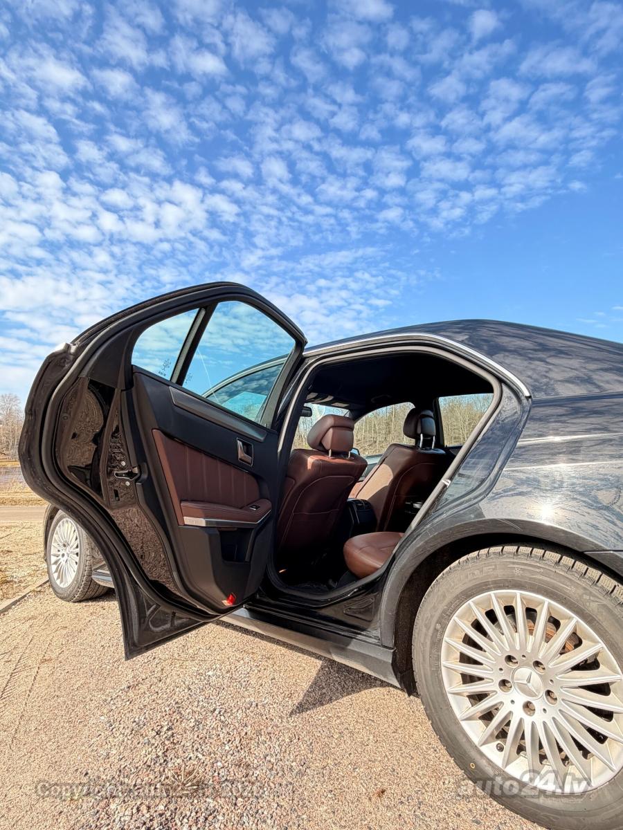 Black Mercedes-Benz E-Class 2015 in Parnu, with an engine capacity of 2.10 L and mileage of 439 thousand km for 7500 €, photo 13 on AUTOMOTO.COM.LV