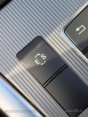 Black Mercedes-Benz E-Class 2015 in Parnu, with an engine capacity of 2.10 L and mileage of 439 thousand km for 7500 €, photo 23 on AUTOMOTO.COM.LV
