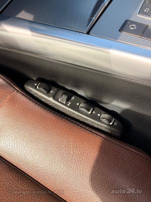 Black Mercedes-Benz E-Class 2015 in Parnu, with an engine capacity of 2.10 L and mileage of 439 thousand km for 7500 €, photo 26 on AUTOMOTO.COM.LV