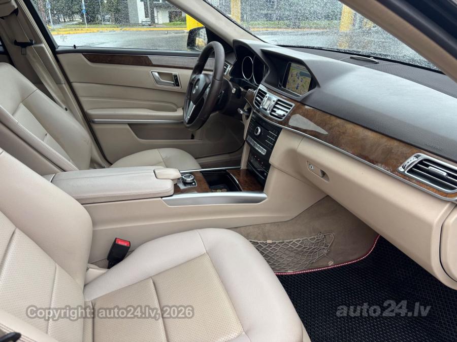 Melns Mercedes-Benz E-Class 2015 Tallina, ar dzinēja tilpumu 2.10 L un nobraukumu 350 tūkst. km par 7299 €, foto 11 vietnē AUTOMOTO.COM.LV