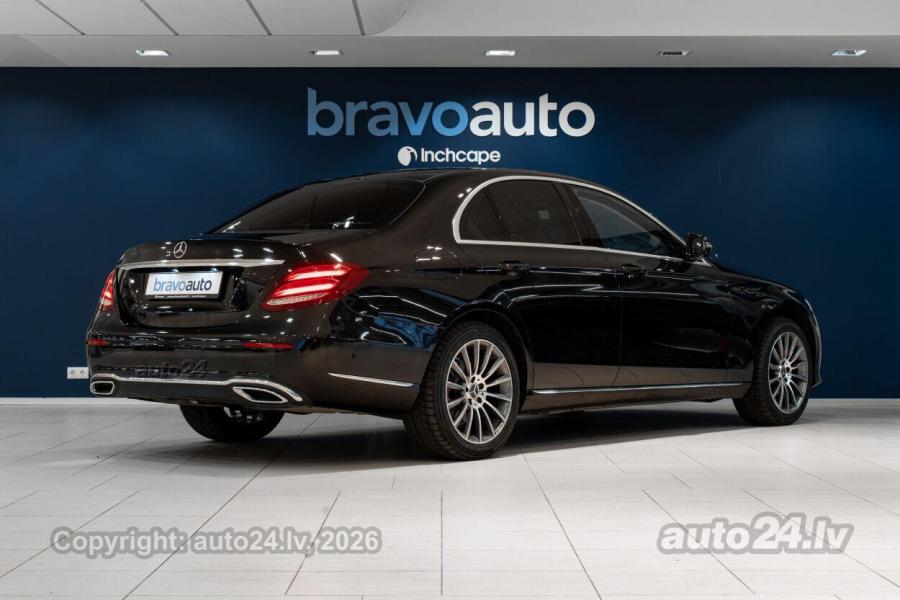 Black Mercedes-Benz E-Class 2016 in Tallinn, with an engine capacity of 2.00 L and mileage of 197 thousand km for 21990 €, photo 2 on AUTOMOTO.COM.LV