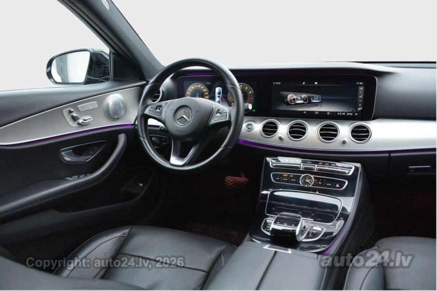 Melns Mercedes-Benz E-Class 2016 Tallina, ar dzinēja tilpumu 3.50 L un nobraukumu 110 tūkst. km par 27999 €, foto 12 vietnē AUTOMOTO.COM.LV