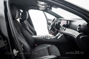 Melns Mercedes-Benz E-Class 2016 Tallina, ar dzinēja tilpumu 2.00 L un nobraukumu 238 tūkst. km par 19999 €, foto 11 vietnē AUTOMOTO.COM.LV