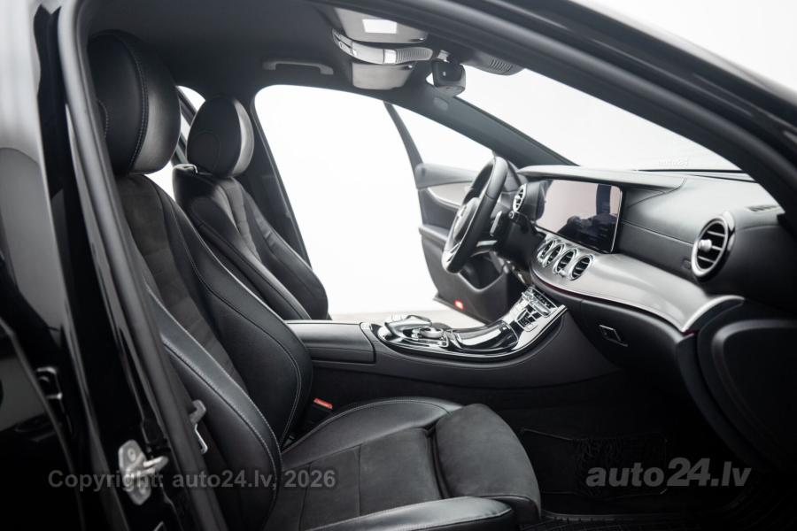 Melns Mercedes-Benz E-Class 2016 Tallina, ar dzinēja tilpumu 2.00 L un nobraukumu 238 tūkst. km par 19999 €, foto 11 vietnē AUTOMOTO.COM.LV