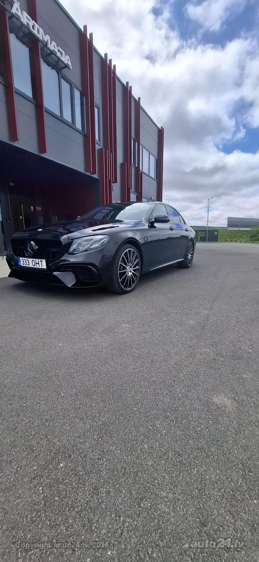 Black Mercedes-Benz E-Class 2016 in Tallinn, with an engine capacity of 2.00 L and mileage of 159 thousand km for 21700 €, photo 3 on AUTOMOTO.COM.LV