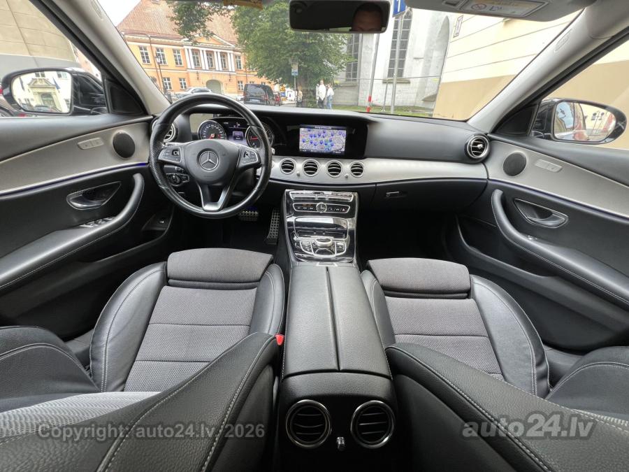 Melns Mercedes-Benz E-Class 2016 Tallina, ar dzinēja tilpumu 2.00 L un nobraukumu 85 tūkst. km par 27900 €, foto 10 vietnē AUTOMOTO.COM.LV