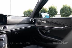 Melns Mercedes-Benz E-Class 2016 Tartu, ar dzinēja tilpumu 2.00 L un nobraukumu 105 tūkst. km par 25500 €, foto 20 vietnē AUTOMOTO.COM.LV