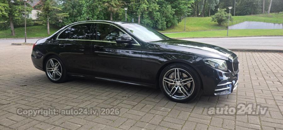 Melns Mercedes-Benz E-Class 2016 Tallina, ar dzinēja tilpumu 3.00 L un nobraukumu 205 tūkst. km par 25000 €, foto 7 vietnē AUTOMOTO.COM.LV