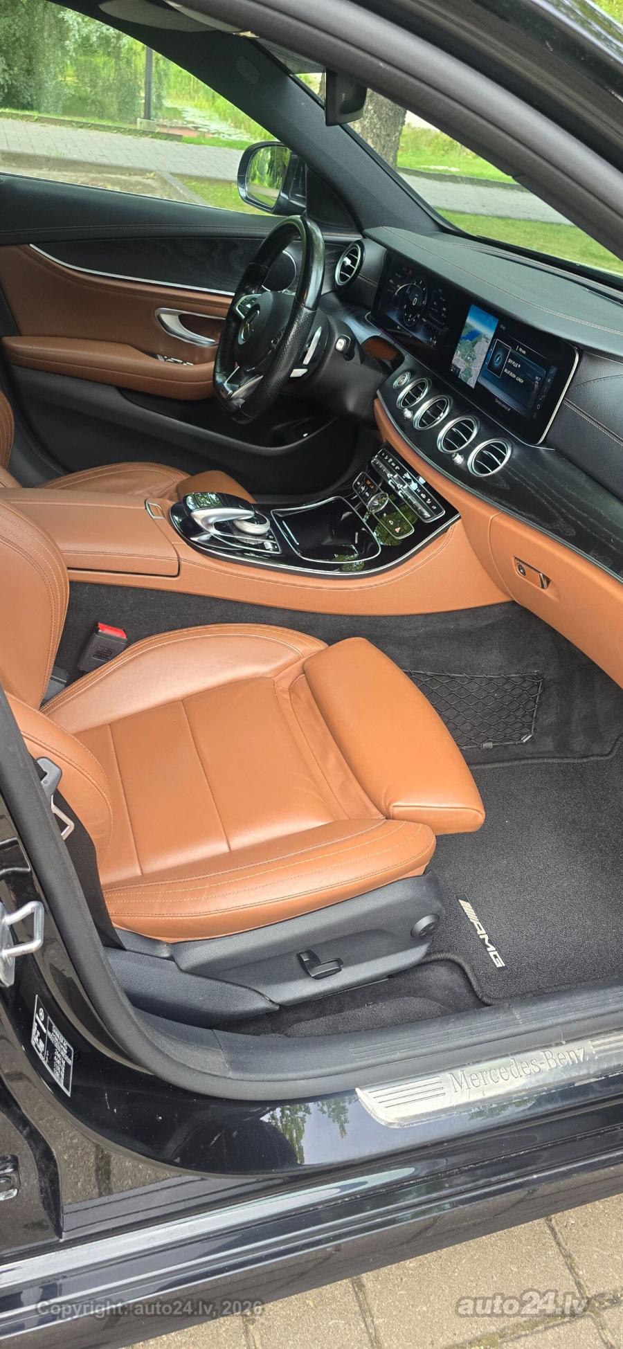 Melns Mercedes-Benz E-Class 2016 Tallina, ar dzinēja tilpumu 3.00 L un nobraukumu 205 tūkst. km par 25000 €, foto 15 vietnē AUTOMOTO.COM.LV
