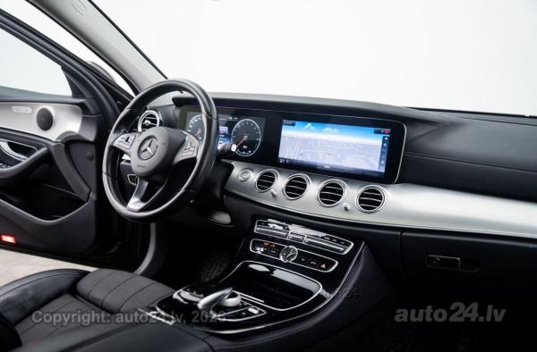 Melns Mercedes-Benz E-Class 2017 Tallina, ar dzinēja tilpumu 2.00 L un nobraukumu 116 tūkst. km par 21999 €, foto 11 vietnē AUTOMOTO.COM.LV