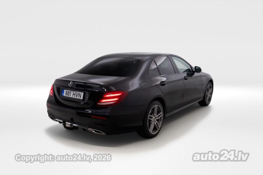 Black Mercedes-Benz E-Class 2017 in Tallinn, with an engine capacity of 2.00 L and mileage of 213 thousand km for 21900 €, photo 5 on AUTOMOTO.COM.LV