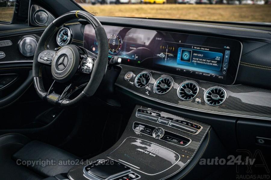Black Mercedes-Benz E-Class 2017 in Riga, with an engine capacity of 4.00 L and mileage of 61 thousand km for 55990 €, photo 7 on AUTOMOTO.COM.LV