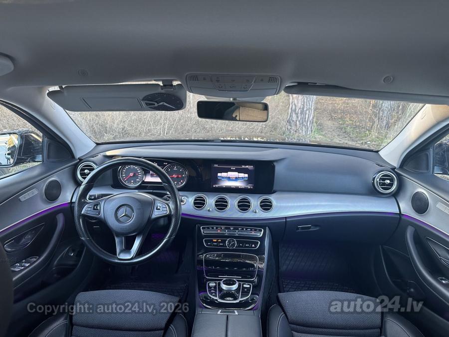 Melns Mercedes-Benz E-Class 2017 Tallina, ar dzinēja tilpumu 2.00 L un nobraukumu 177 tūkst. km par 22500 €, foto 5 vietnē AUTOMOTO.COM.LV