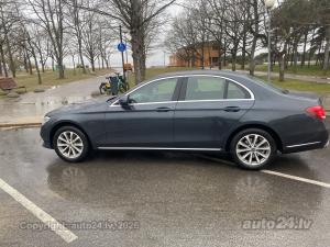 Черный Мерседес Е-Класс 2017 в Таллин, объемом двигателя 2.00 л и пробегом 400 тыс. км за 20000 €, фото 6 на AUTOMOTO.COM.LV