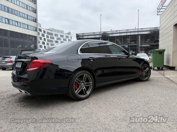 Black Mercedes-Benz E-Class 2017 in Tallinn, with an engine capacity of 2.00 L and mileage of 235 thousand km for 24000 €, photo 6 on AUTOMOTO.COM.LV