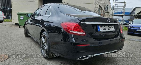 Black Mercedes-Benz E-Class 2017 in Tallinn, with an engine capacity of 2.00 L and mileage of 235 thousand km for 24000 €, photo 10 on AUTOMOTO.COM.LV