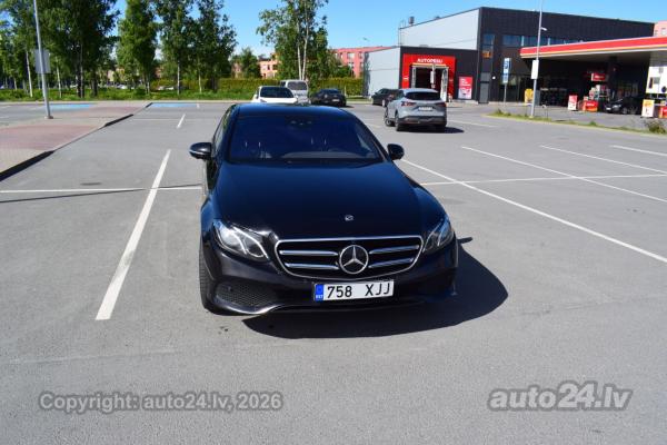 Melns Mercedes-Benz E-Class 2017 Tallina, ar dzinēja tilpumu 3.00 L un nobraukumu 175 tūkst. km par 26500 €, foto 4 vietnē AUTOMOTO.COM.LV