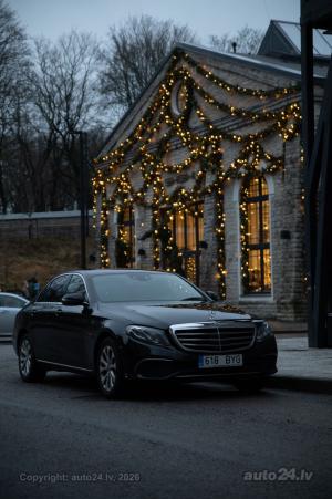 Black Mercedes-Benz E-Class 2017 in Tallinn, with an engine capacity of 2.00 L and mileage of 202 thousand km for 26500 €, photo  on AUTOMOTO.COM.LV