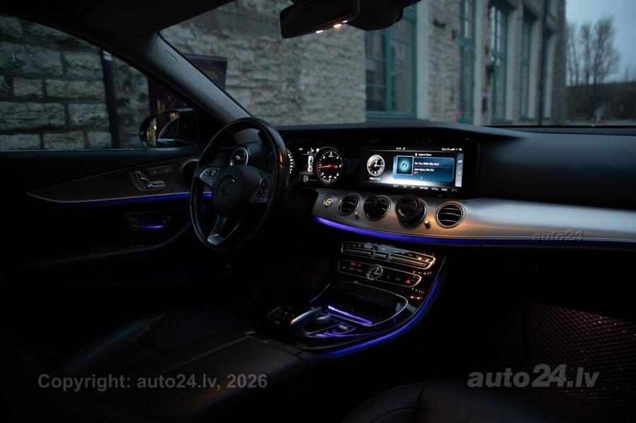 Melns Mercedes-Benz E-Class 2017 Tallina, ar dzinēja tilpumu 2.00 L un nobraukumu 202 tūkst. km par 26500 €, foto 8 vietnē AUTOMOTO.COM.LV