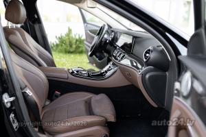 Melns Mercedes-Benz E-Class 2017 Tallina, ar dzinēja tilpumu 3.50 L un nobraukumu 178 tūkst. km par 24990 €, foto 11 vietnē AUTOMOTO.COM.LV