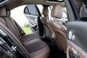 Melns Mercedes-Benz E-Class 2017 Tallina, ar dzinēja tilpumu 3.50 L un nobraukumu 178 tūkst. km par 24990 €, foto 13 vietnē AUTOMOTO.COM.LV