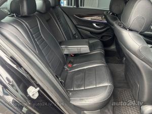 Black Mercedes-Benz E-Class 2017 in Tallinn, with an engine capacity of 2.00 L and mileage of 380 thousand km for 11990 €, photo 12 on AUTOMOTO.COM.LV