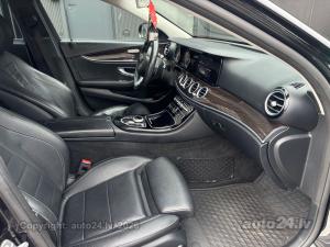 Black Mercedes-Benz E-Class 2017 in Tallinn, with an engine capacity of 2.00 L and mileage of 380 thousand km for 11990 €, photo 14 on AUTOMOTO.COM.LV
