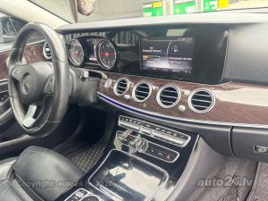 Black Mercedes-Benz E-Class 2017 in Tallinn, with an engine capacity of 2.00 L and mileage of 380 thousand km for 11990 €, photo 16 on AUTOMOTO.COM.LV