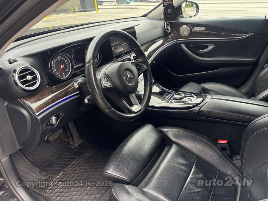 Black Mercedes-Benz E-Class 2017 in Tallinn, with an engine capacity of 2.00 L and mileage of 380 thousand km for 11990 €, photo 17 on AUTOMOTO.COM.LV