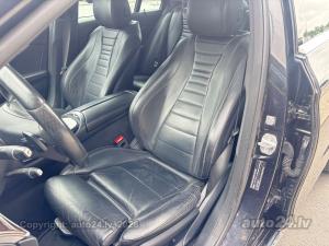 Black Mercedes-Benz E-Class 2017 in Tallinn, with an engine capacity of 2.00 L and mileage of 380 thousand km for 11990 €, photo 18 on AUTOMOTO.COM.LV