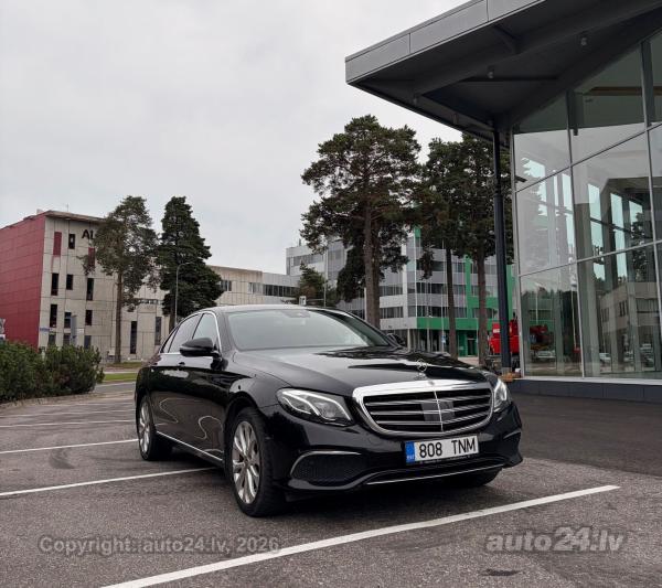 Black Mercedes-Benz E-Class 2017 in Tallinn, with an engine capacity of 2.00 L and mileage of 162 thousand km for 25200 €, photo 5 on AUTOMOTO.COM.LV