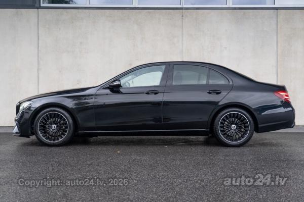 Мерседес Е-Класс 2017 в Таллин на AUTOMOTO.COM.LV Черный Мерседес Е-Класс 2017 в Таллин, объемом двигателя 2.00 л и пробегом 254 тыс. км за 16900 €, фото 5 на AUTOMOTO.COM.LV