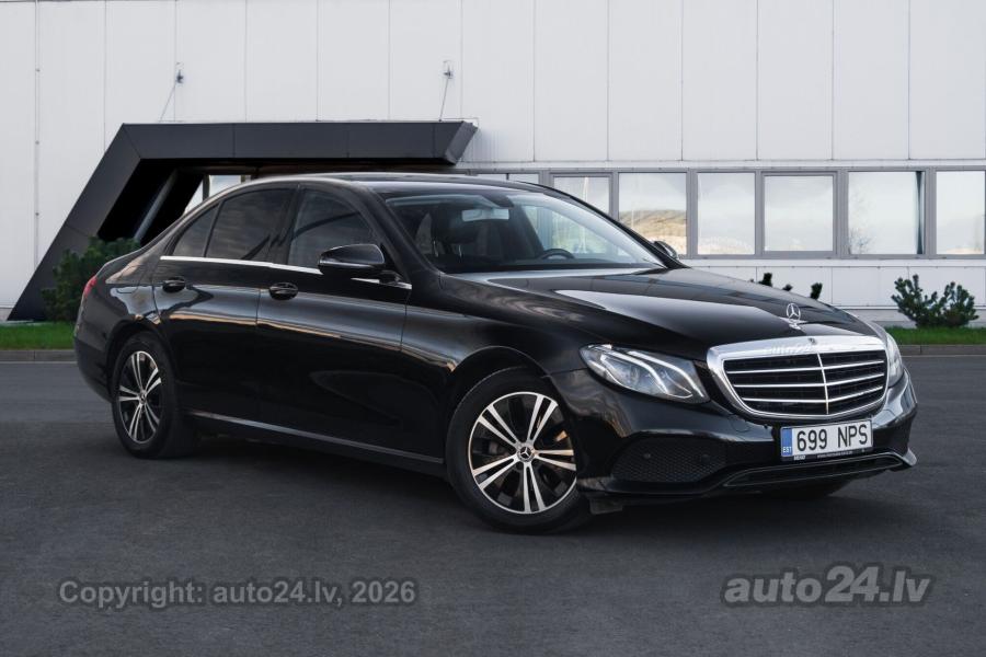 Black Mercedes-Benz E-Class 2018 in Tallinn, with an engine capacity of 2.00 L and mileage of 395 thousand km for 13999 €, photo 3 on AUTOMOTO.COM.LV