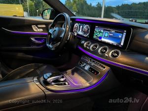 Melns Mercedes-Benz E-Class 2018 Tallina, ar dzinēja tilpumu 2.00 L un nobraukumu 165 tūkst. km par 25900 €, foto 12 vietnē AUTOMOTO.COM.LV