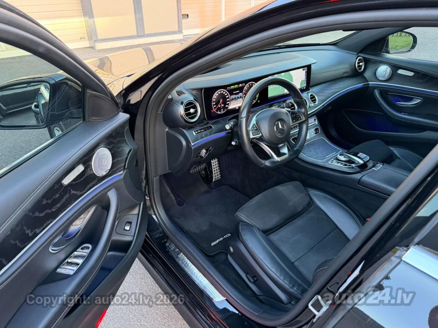 Melns Mercedes-Benz E-Class 2018 Pērnava, ar dzinēja tilpumu 2.00 L un nobraukumu 150 tūkst. km par 19900 €, foto 8 vietnē AUTOMOTO.COM.LV