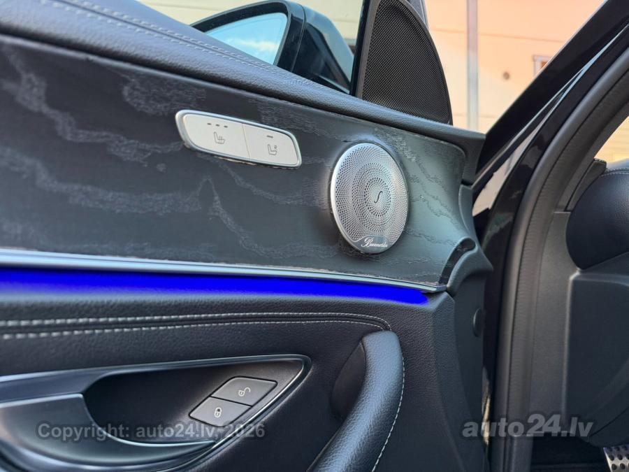 Melns Mercedes-Benz E-Class 2018 Pērnava, ar dzinēja tilpumu 2.00 L un nobraukumu 150 tūkst. km par 19900 €, foto 9 vietnē AUTOMOTO.COM.LV
