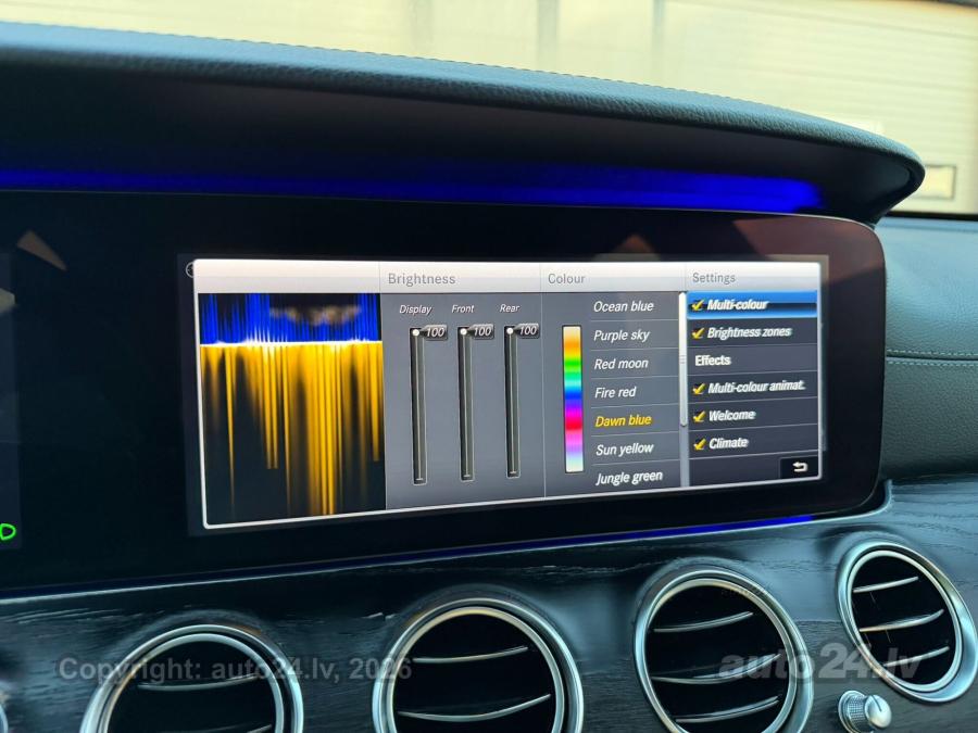 Melns Mercedes-Benz E-Class 2018 Pērnava, ar dzinēja tilpumu 2.00 L un nobraukumu 150 tūkst. km par 19900 €, foto 22 vietnē AUTOMOTO.COM.LV