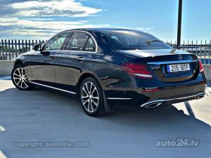 Melns Mercedes-Benz E-Class 2018 Tallina, ar dzinēja tilpumu 2.00 L un nobraukumu 258 tūkst. km par 22000 €, foto 5 vietnē AUTOMOTO.COM.LV