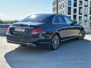 Melns Mercedes-Benz E-Class 2018 Tallina, ar dzinēja tilpumu 2.00 L un nobraukumu 258 tūkst. km par 22000 €, foto 6 vietnē AUTOMOTO.COM.LV