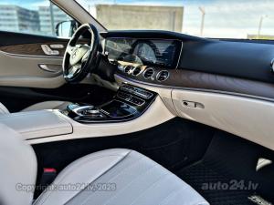 Melns Mercedes-Benz E-Class 2018 Tallina, ar dzinēja tilpumu 2.00 L un nobraukumu 258 tūkst. km par 22000 €, foto 12 vietnē AUTOMOTO.COM.LV