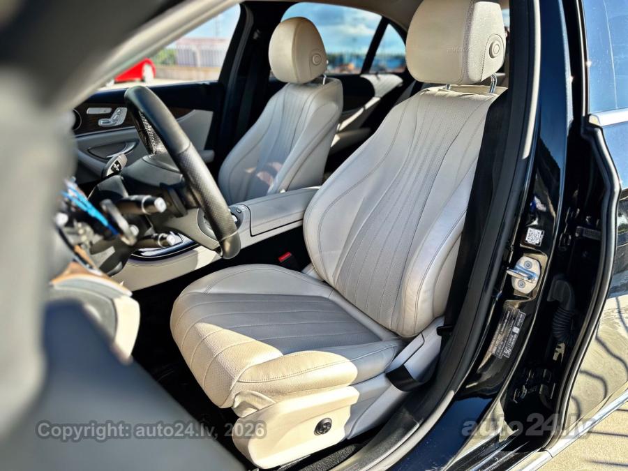 Melns Mercedes-Benz E-Class 2018 Tallina, ar dzinēja tilpumu 2.00 L un nobraukumu 258 tūkst. km par 22000 €, foto 14 vietnē AUTOMOTO.COM.LV