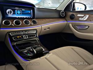 Melns Mercedes-Benz E-Class 2018 Tallina, ar dzinēja tilpumu 2.00 L un nobraukumu 258 tūkst. km par 22000 €, foto 23 vietnē AUTOMOTO.COM.LV