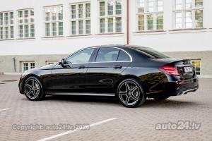 Melns Mercedes-Benz E-Class 2018 Pērnava, ar dzinēja tilpumu 2.00 L un nobraukumu 153 tūkst. km par 22500 €, foto 9 vietnē AUTOMOTO.COM.LV