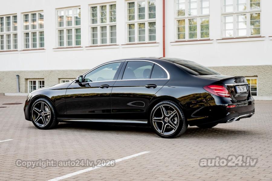 Melns Mercedes-Benz E-Class 2018 Pērnava, ar dzinēja tilpumu 2.00 L un nobraukumu 153 tūkst. km par 22500 €, foto 9 vietnē AUTOMOTO.COM.LV