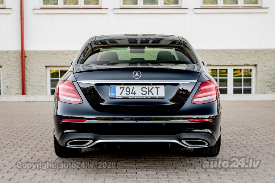 Melns Mercedes-Benz E-Class 2018 Pērnava, ar dzinēja tilpumu 2.00 L un nobraukumu 153 tūkst. km par 22500 €, foto 10 vietnē AUTOMOTO.COM.LV