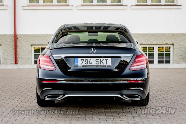 Melns Mercedes-Benz E-Class 2018 Pērnava, ar dzinēja tilpumu 2.00 L un nobraukumu 153 tūkst. km par 22500 €, foto 9 vietnē AUTOMOTO.COM.LV