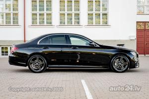 Black Mercedes-Benz E-Class 2018 in Parnu, with an engine capacity of 2.00 L and mileage of 153 thousand km for 22500 €, photo 12 on AUTOMOTO.COM.LV