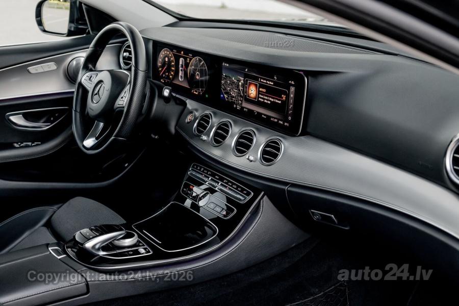Black Mercedes-Benz E-Class 2018 in Parnu, with an engine capacity of 2.00 L and mileage of 153 thousand km for 22500 €, photo 15 on AUTOMOTO.COM.LV